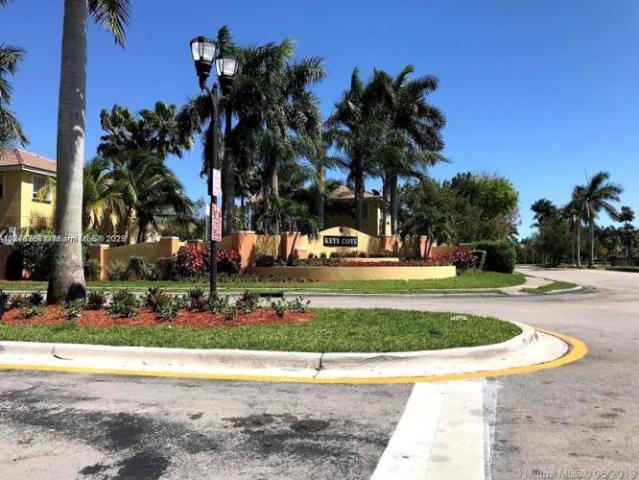 1663 29th St SE #207, Homestead, FL 33035