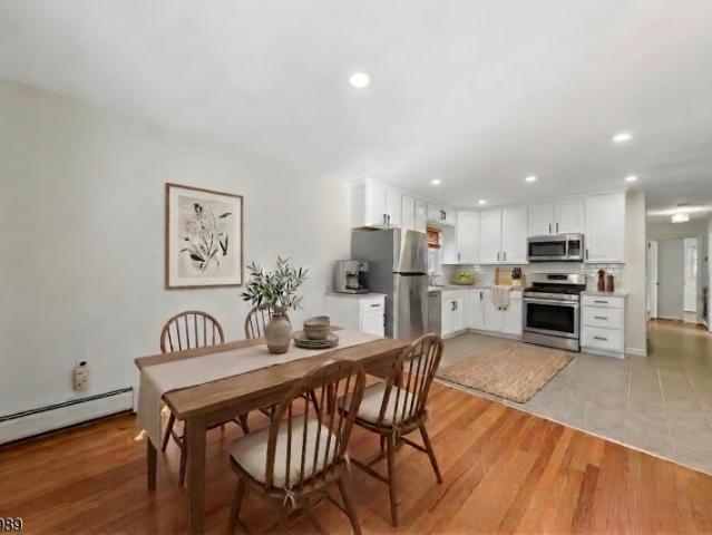 166 1St St # 1