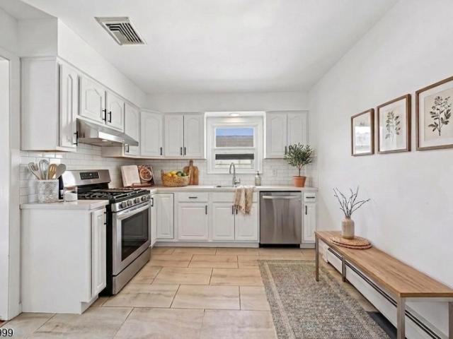 166 1St St # 2