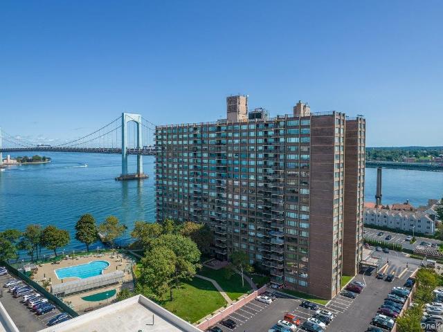 166 25 Powells Cove Boulevard 3D
