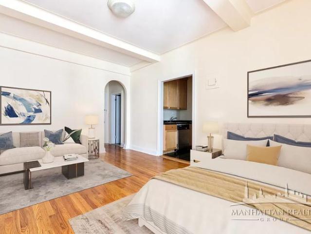 166 2nd Avenue, Unit 3M | Compass