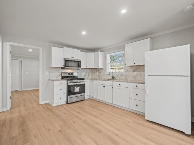 166 A Long Beach