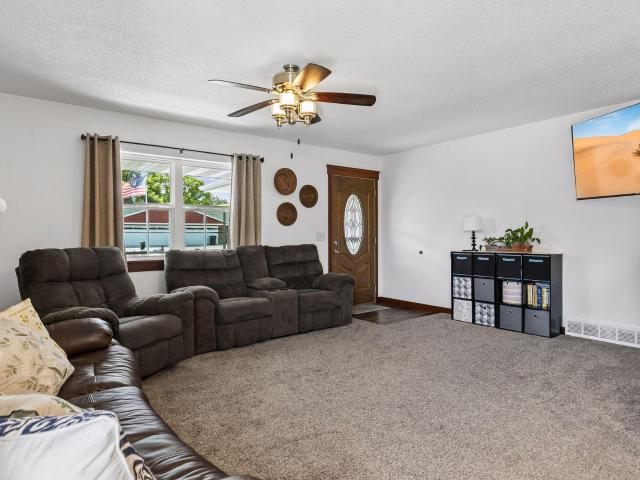 166 Amber View Street