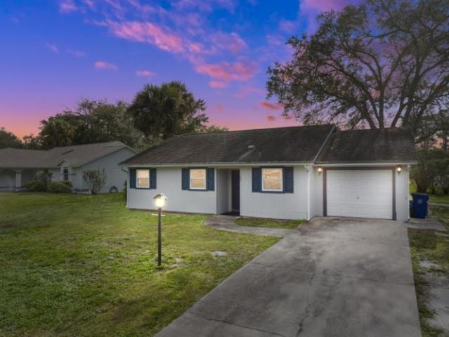 166 Abeto Terrace, Sebastian, FL 32958