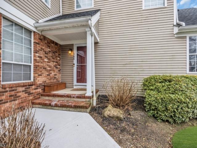 166 Aster Ct