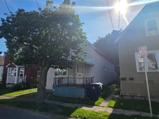166 Barnard Street