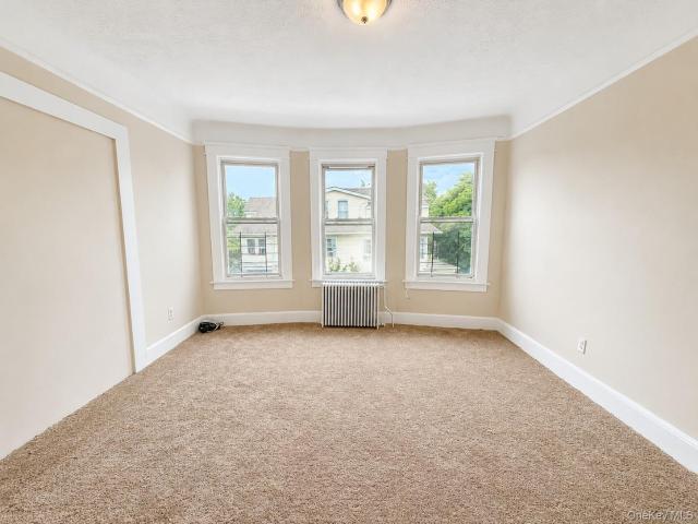 166 Beechwood Avenue 2R