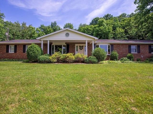 166 Fry Dr, Chillicothe, OH 45601