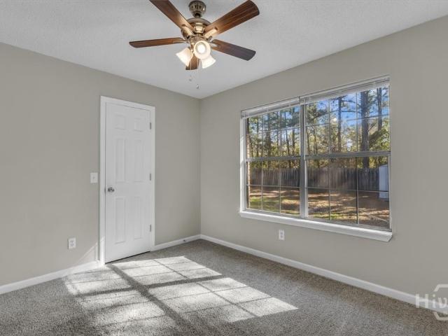 166 Kenny Dr, Hinesville, GA 31313 | MLS #SA347982