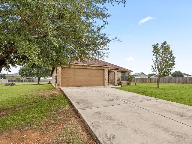166 Kristen Dr, Kyle, TX 78640 | MLS #3905
