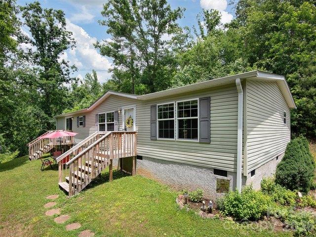 166 Indian Springs Rd, Clyde, NC 28721