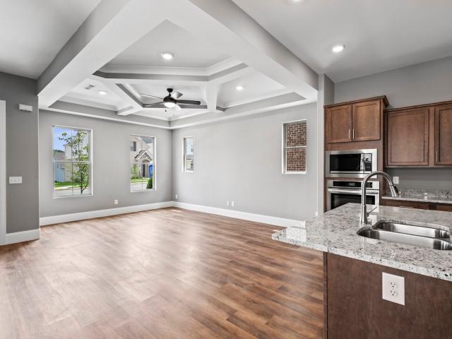 166 Oasis Dr