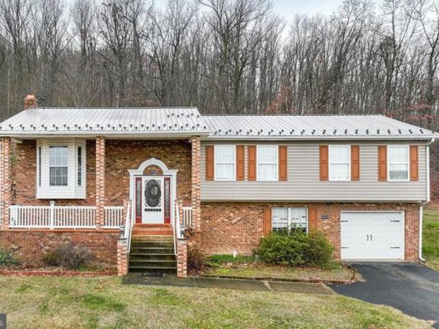 166 Owens Dr, Stanley, VA 22851