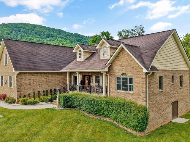166 Mountain Shores Rd