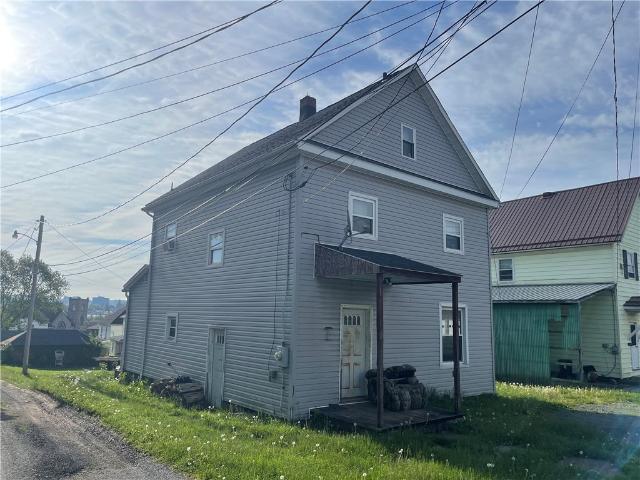 166 Madison St