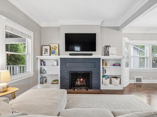 166 Malden Avenue