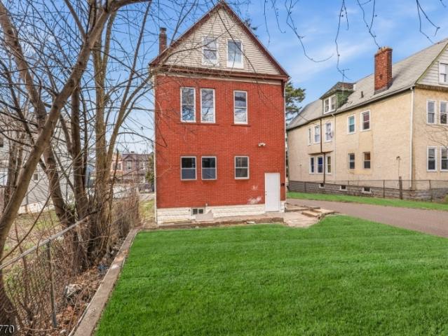 166 Maple Ave