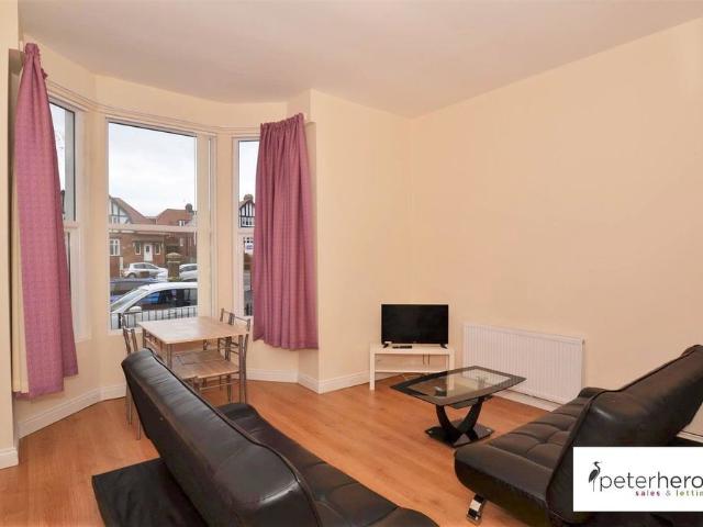 166 Newcastle Road, Fulwell, Sunderland, Tyne & Wear, SR5 1NW