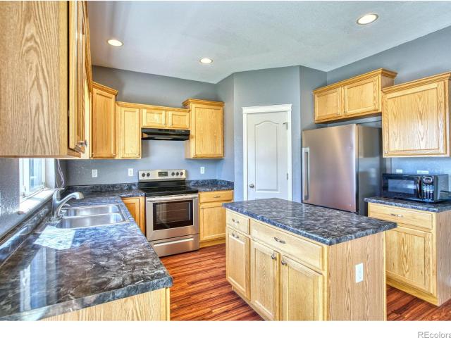 166 S 45th Avenue S