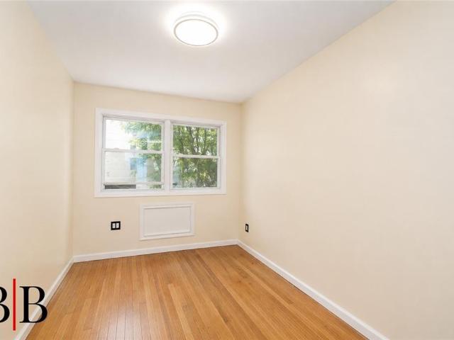 166 Stuyvesant Avenue