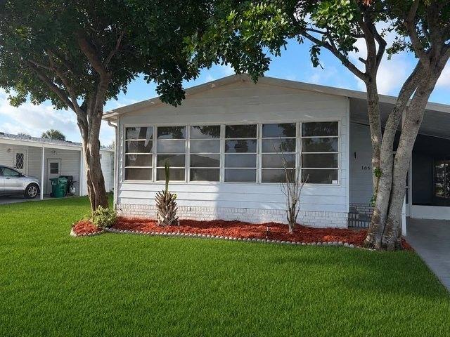 166 Steamboat Dr, Micco, FL 32976