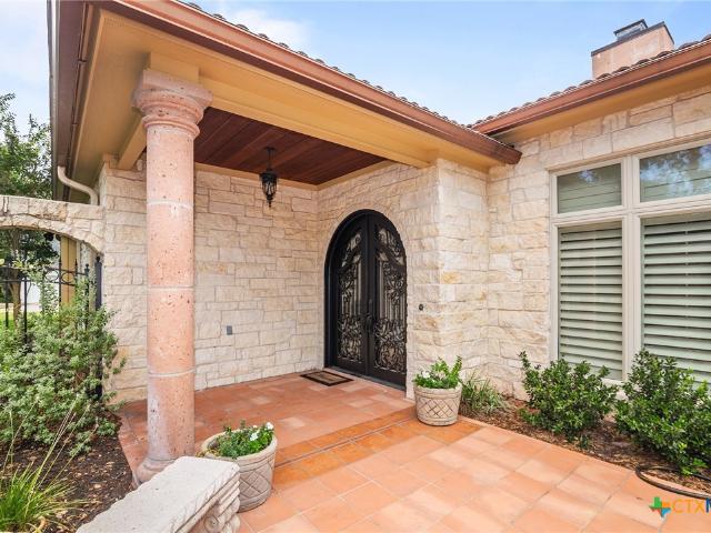 166 Post Oak Bend