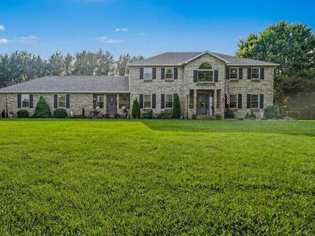 166 Private Drive 15455, Crown City, OH 45623
