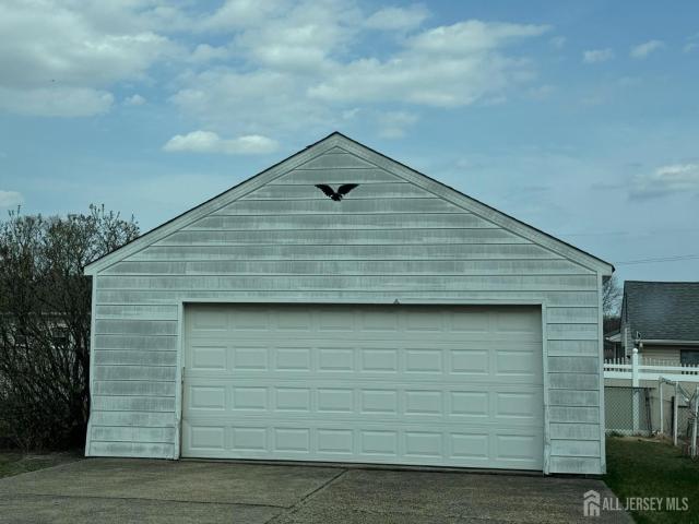 166 Pulaski Avenue