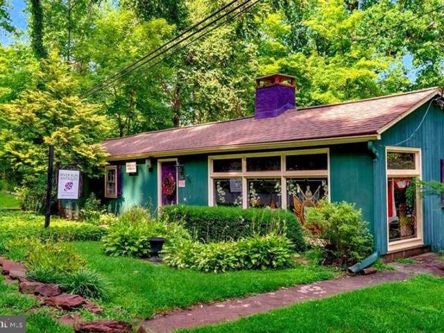 166 River Rd, Pipersville, PA 18947