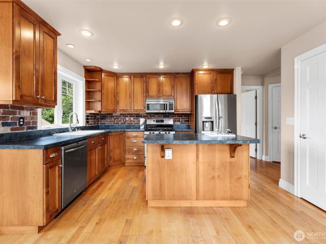 166 Riverscape Road
