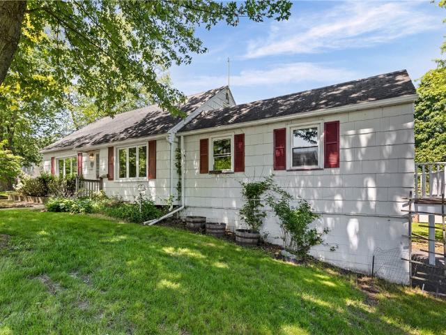 166 Wood Road