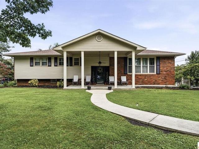166 Woodhaven Dr, Tompkinsville, KY 42167