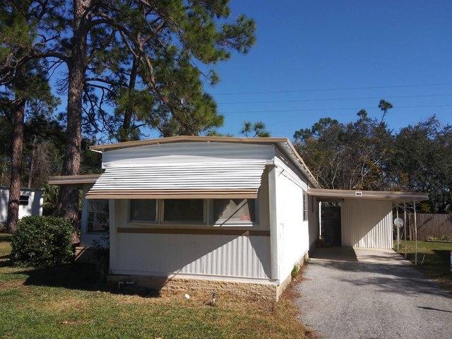 166 Woodland Dr, Leesburg, FL 34788