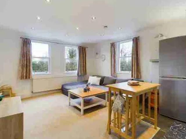 166 West Hill, London, SW15 3ET, United Kingdom | 1 bed apartment for rent #154572864 | Rentberry