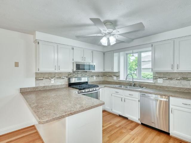 166 Wycliff Dr Drive