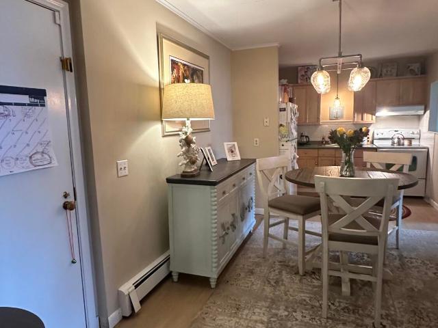 166 Upper County Road APT 2 10