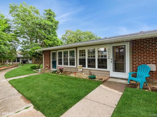 166 Ventry Ct, Unit B, Ridge, NY 11961 | Compass