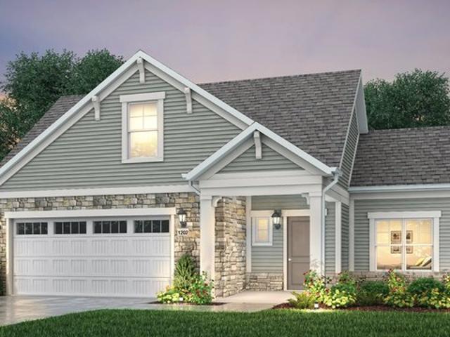 16743 Sunland Farm Dr, Fishers, IN 46040