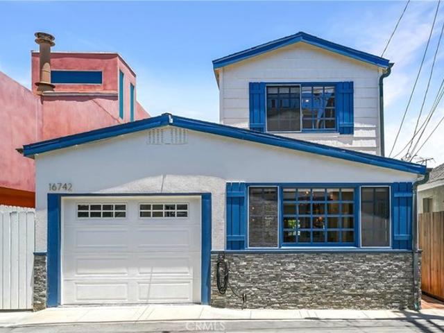 16742 Bayview Dr, Sunset Beach, CA 90742