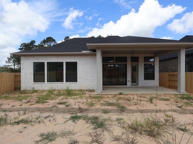 16745 Heron Oaks Run