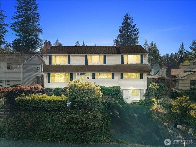 16745 Meridian Ave N, Seattle, WA 98133
