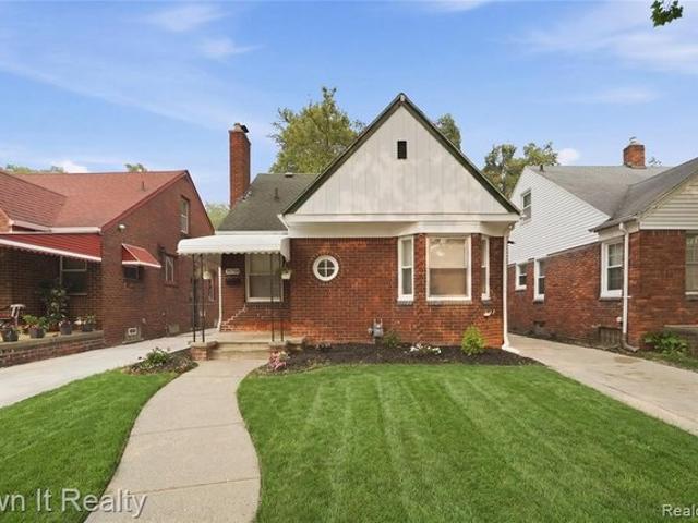 16748 Saint Marys St, Detroit, MI 48235