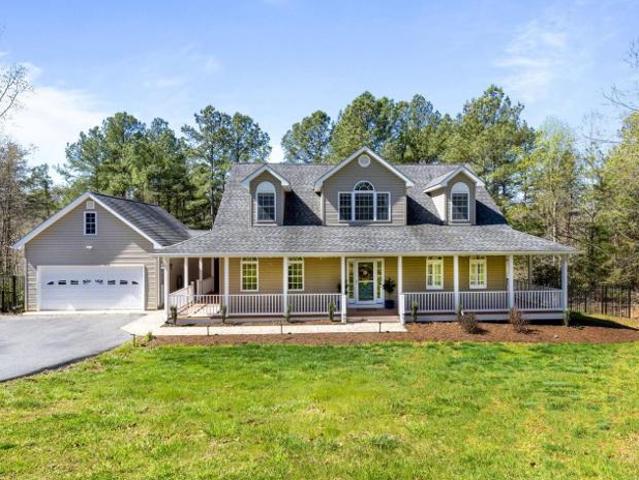 1674 Broken Island Rd, Palmyra, VA 22963