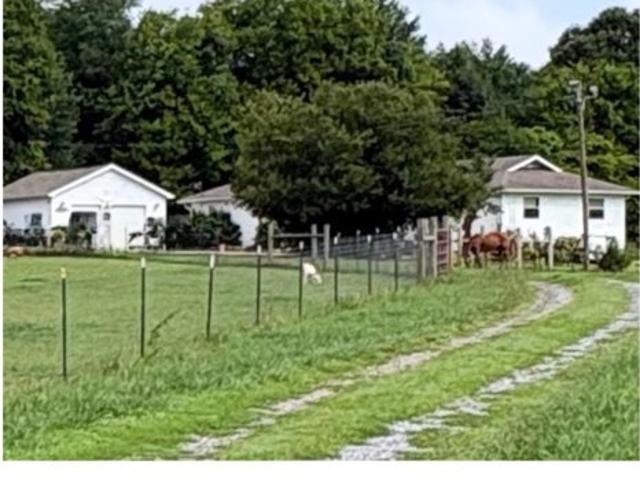 1674 Goodfield Rd, Decatur, TN 37322