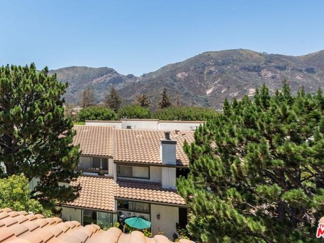 1674 Palisades Dr, Pacific Palisades, CA 90272