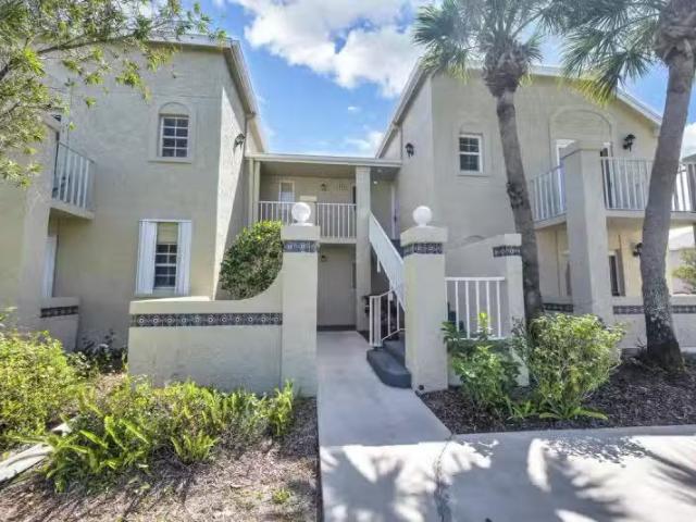 1674 SE Green Acres Circle, 201, Port Saint Lucie, FL 34953