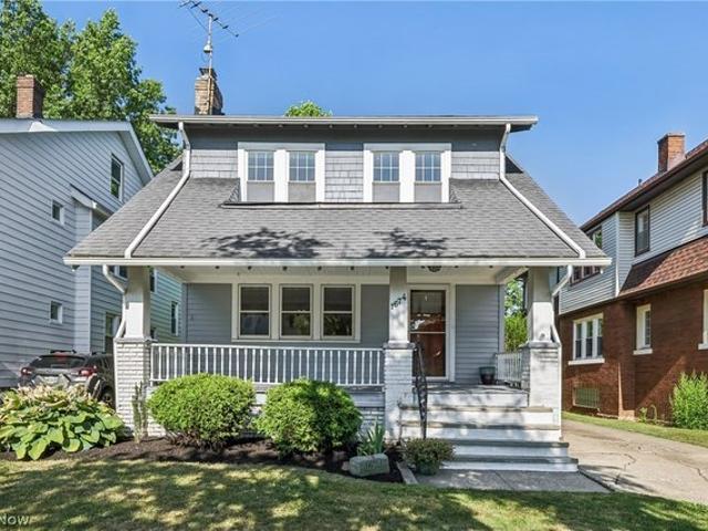 1674 Victoria Ave, Lakewood, OH 44107