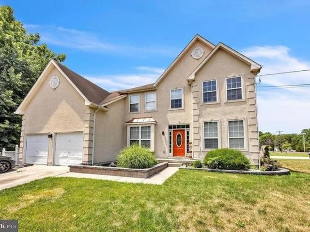 1674 White Pine Way, Vineland, NJ 08360