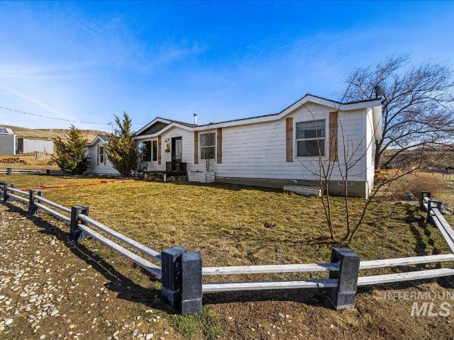 16754 Deer Flat