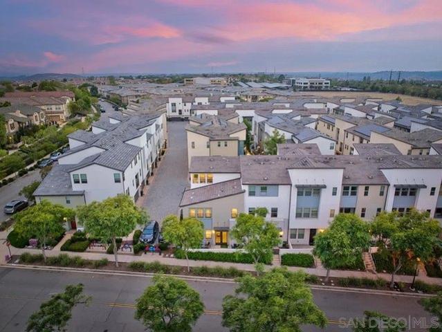 16755 Coyote Bush Dr Unit 50, San Diego, CA 92127
